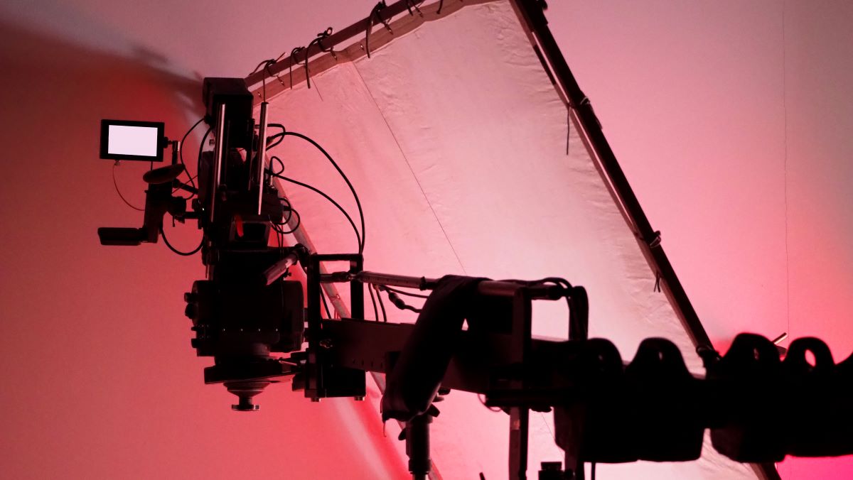 Why Some Films Feel Visually Expensive Even On A Low Budget - FilmFuse